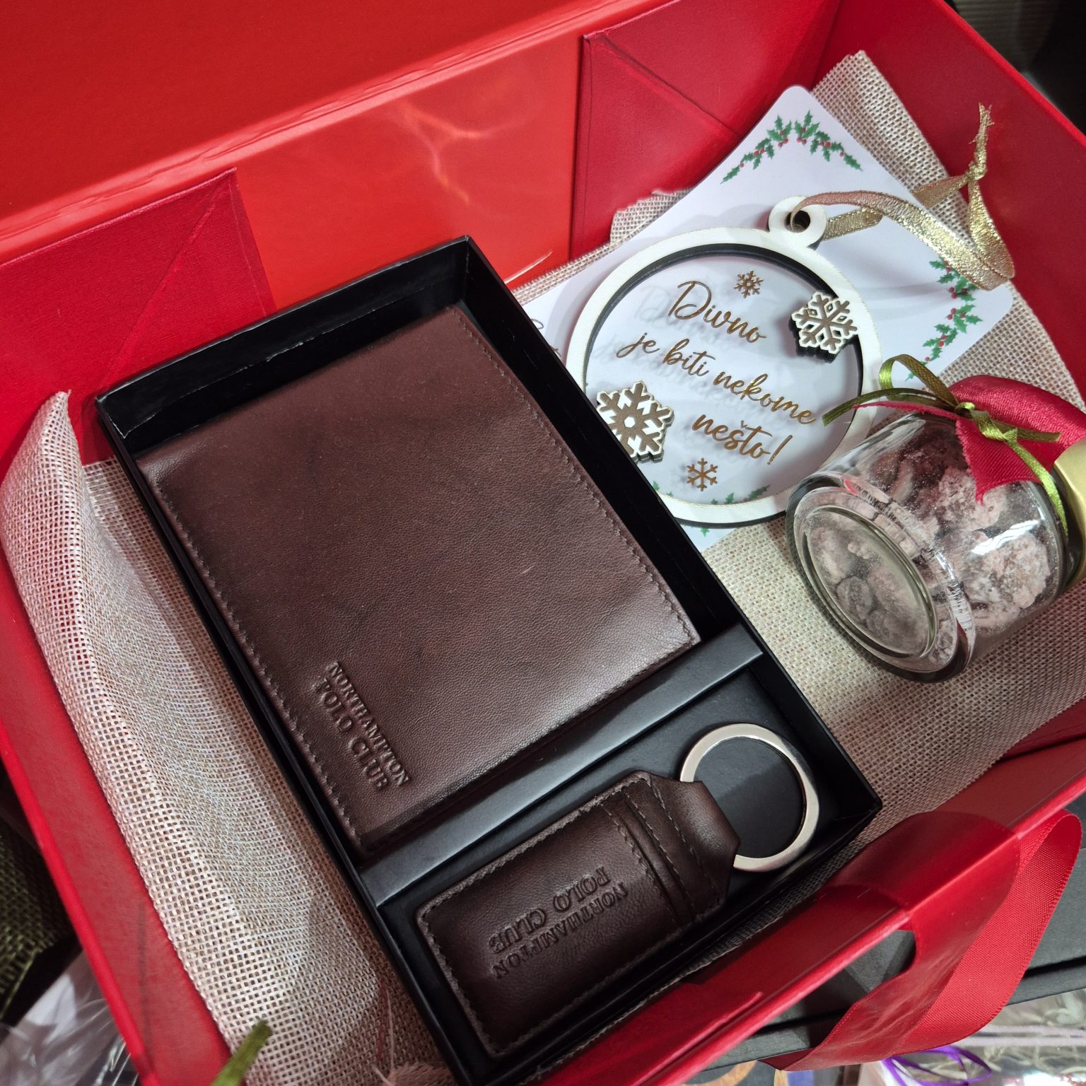 Božićni poklon paket za supruga "Blagdanski klasik" - Mašnica Pokloni